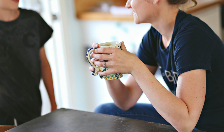 coffee with two hands » ashleyannphotography.com
